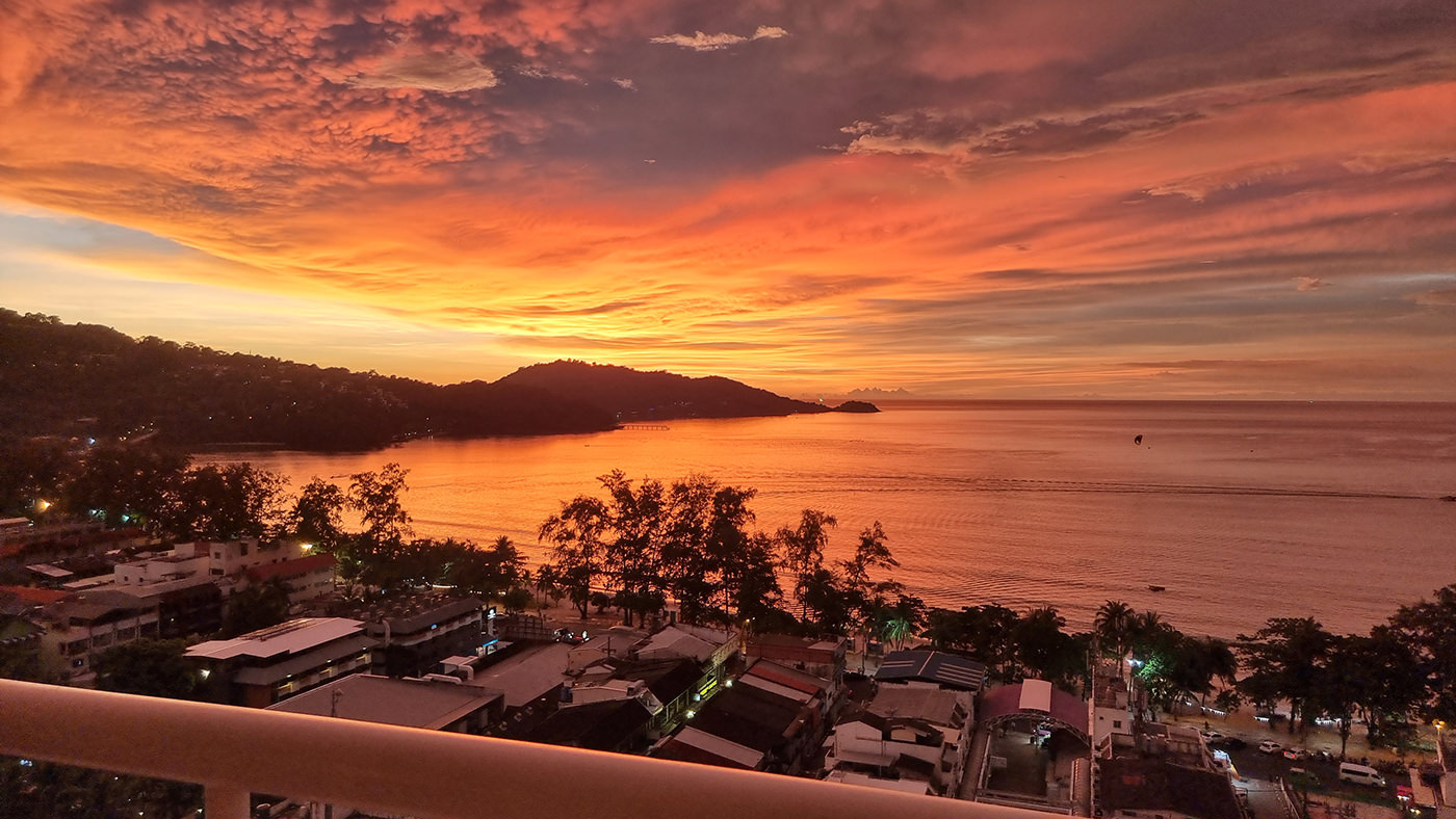 Patong Tower Apartment with full seaview - PHUKET 101