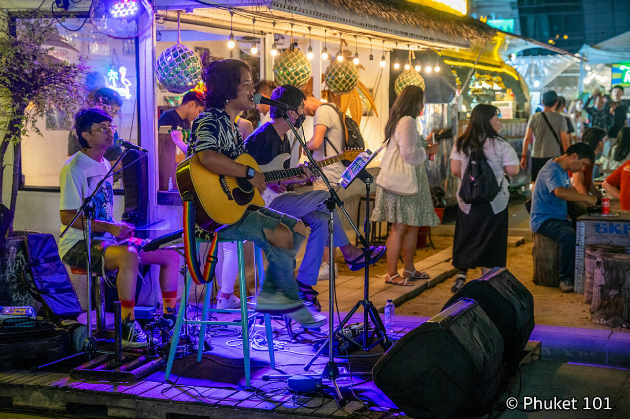Jodd Fairs Night Market Bangkok - PHUKET 101