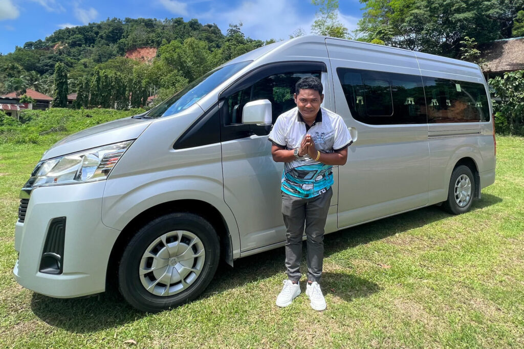 Renting A Minivan With Driver In Phuket For A Day