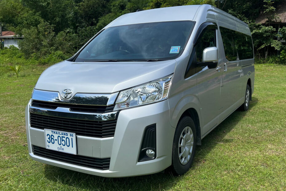 Renting A Minivan With Driver In Phuket For A Day