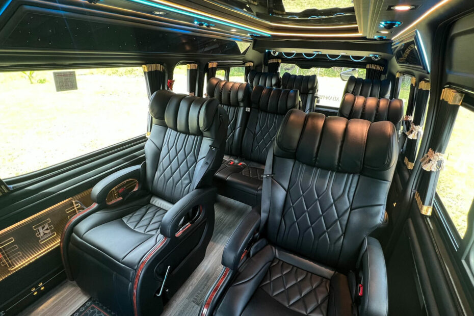 Renting A Minivan With Driver In Phuket For A Day