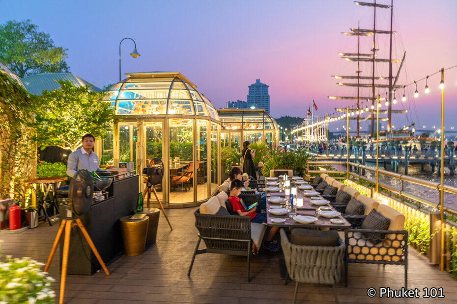The Crystal Grill House At Asiatique Bangkok | The Crystal Grill House ...