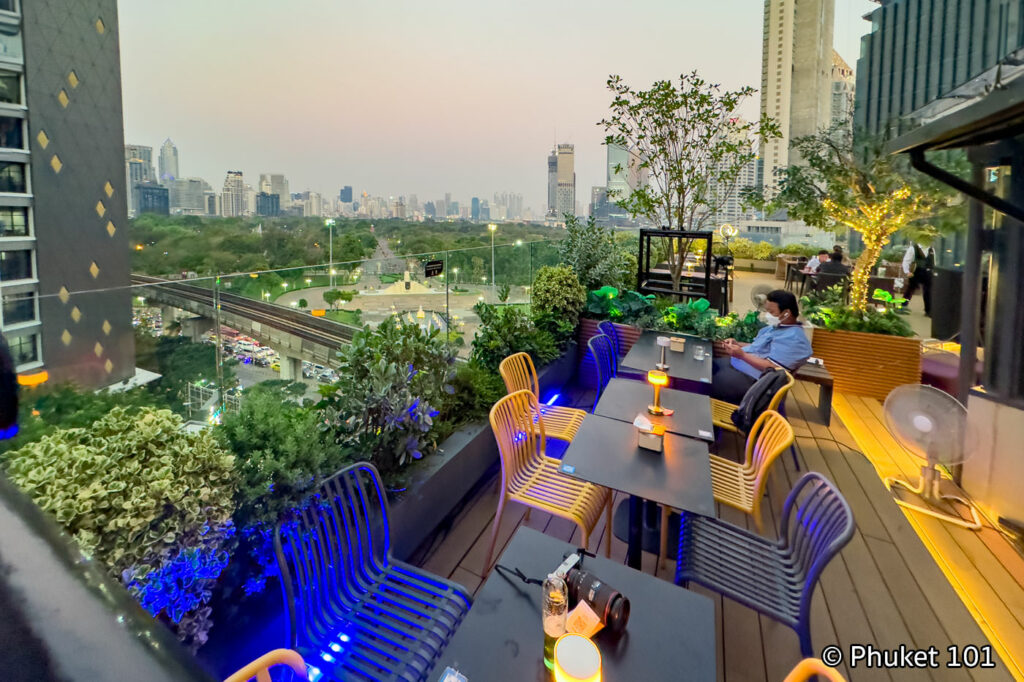 Rooftop Bars Pages - PHUKET 101