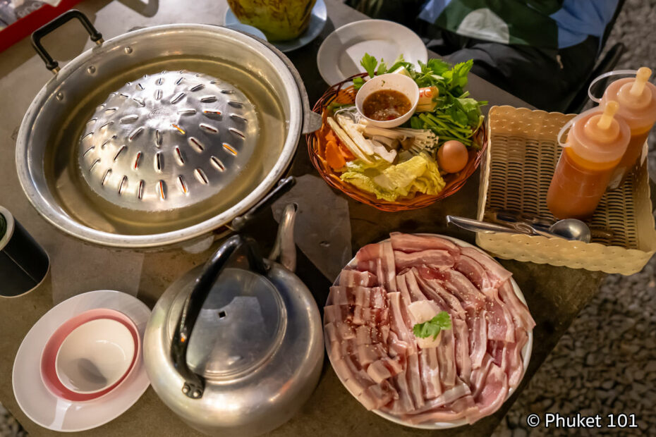 Moo Kata Restaurants In Phuket - What Is Mookata?