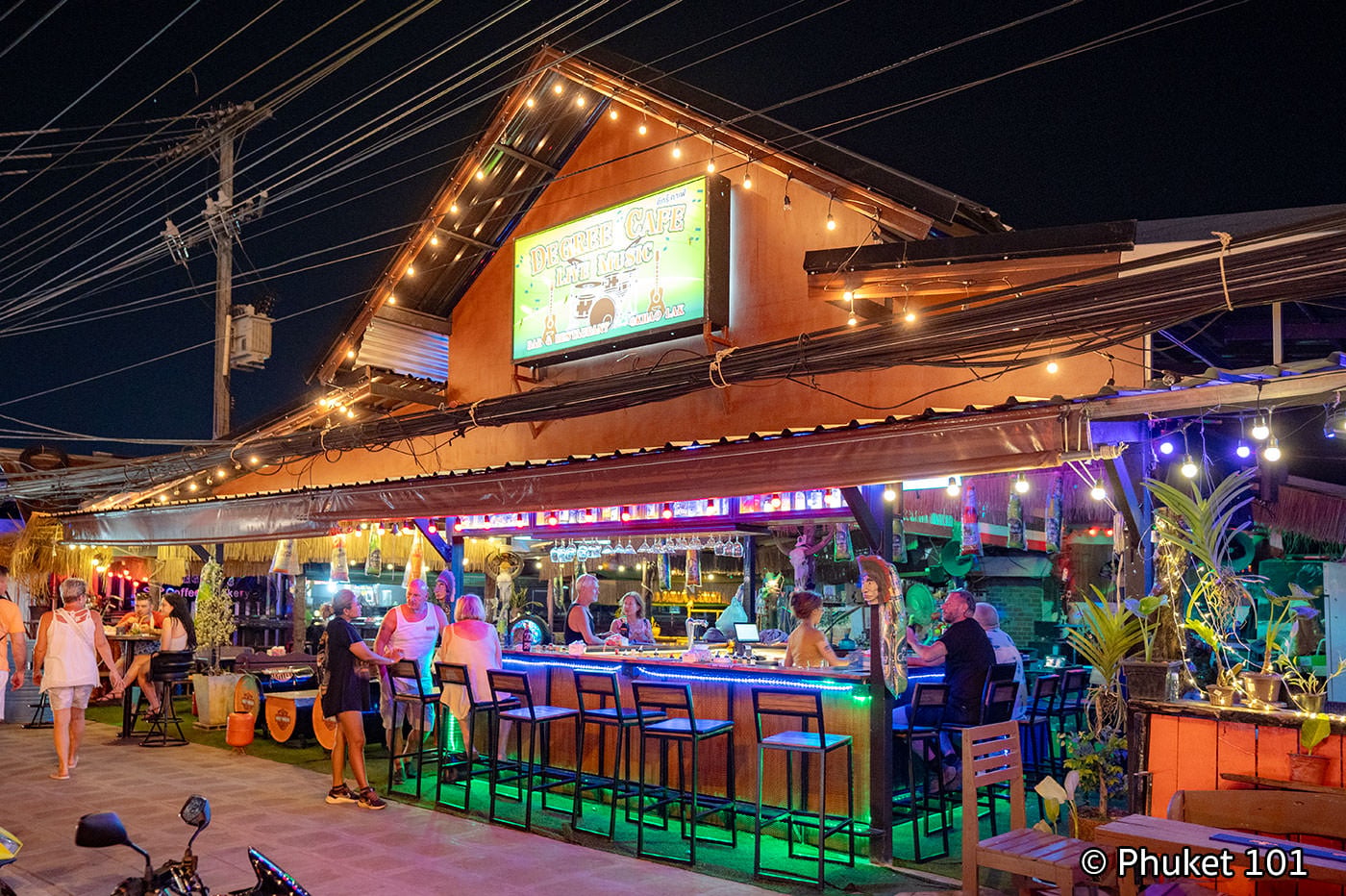 Bang Niang Beach - PHUKET 101