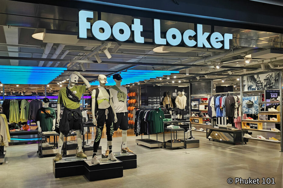 Siam Center - Stylish Shopping Mall In Siam