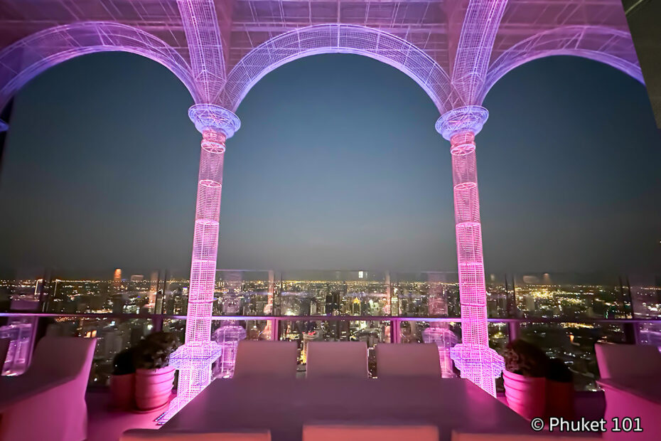 Akara Sky Hanuman Rooftop - Amazing View From The 61st Floor