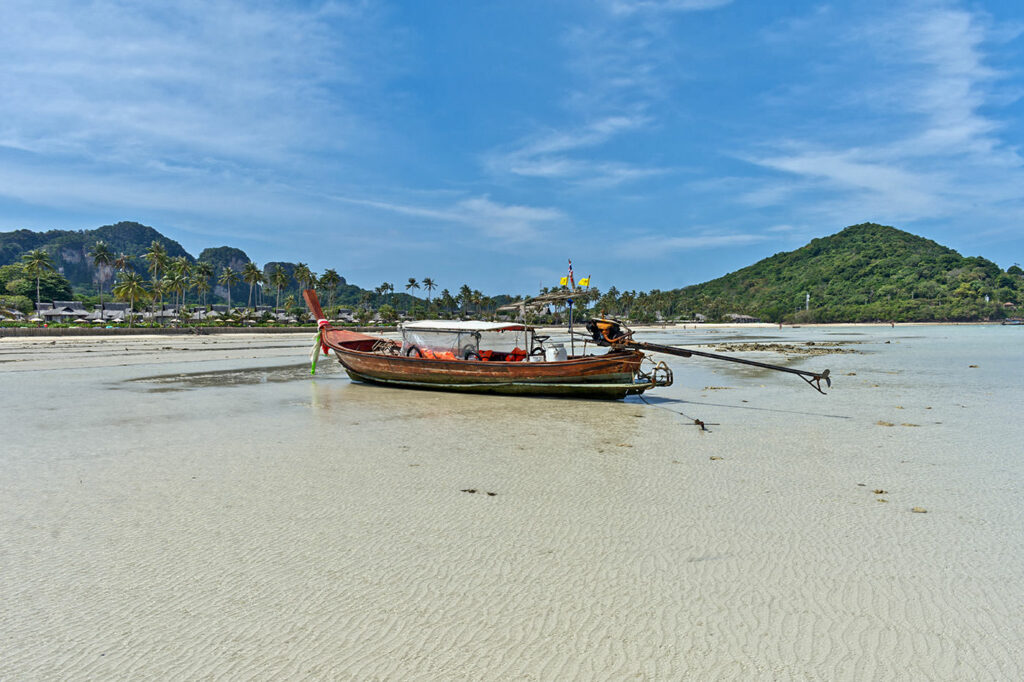 Loh Bagao Beach - PHUKET 101
