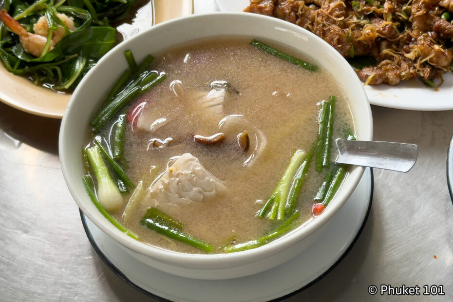 Krua Kao Kuk | A Local Thai Restaurant In Phuket Town