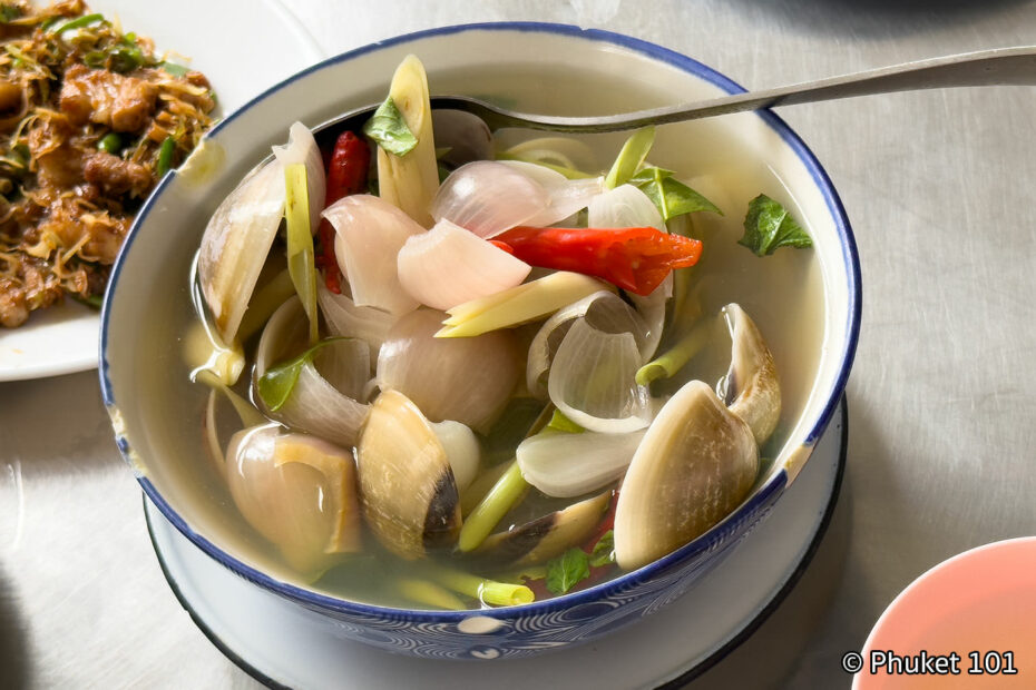 Krua Kao Kuk | A Local Thai Restaurant In Phuket Town