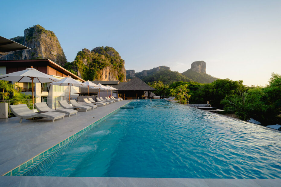 10 Best Hotels In Railay Beach - Where To Stay In Railay?