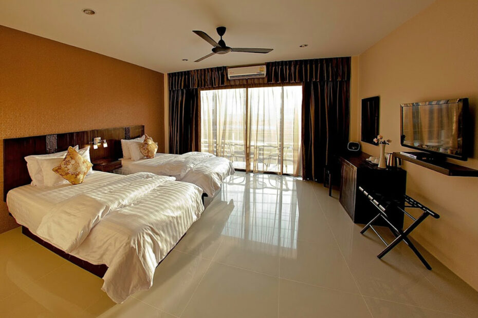 10 Best Cheap Hotels In Karon Beach - PHUKET 101