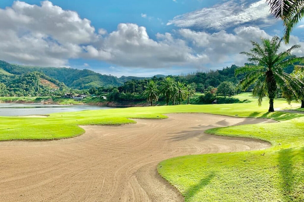Red Mountain Golf Club - PHUKET 101