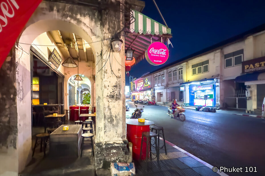 Anfield Cafe - PHUKET 101