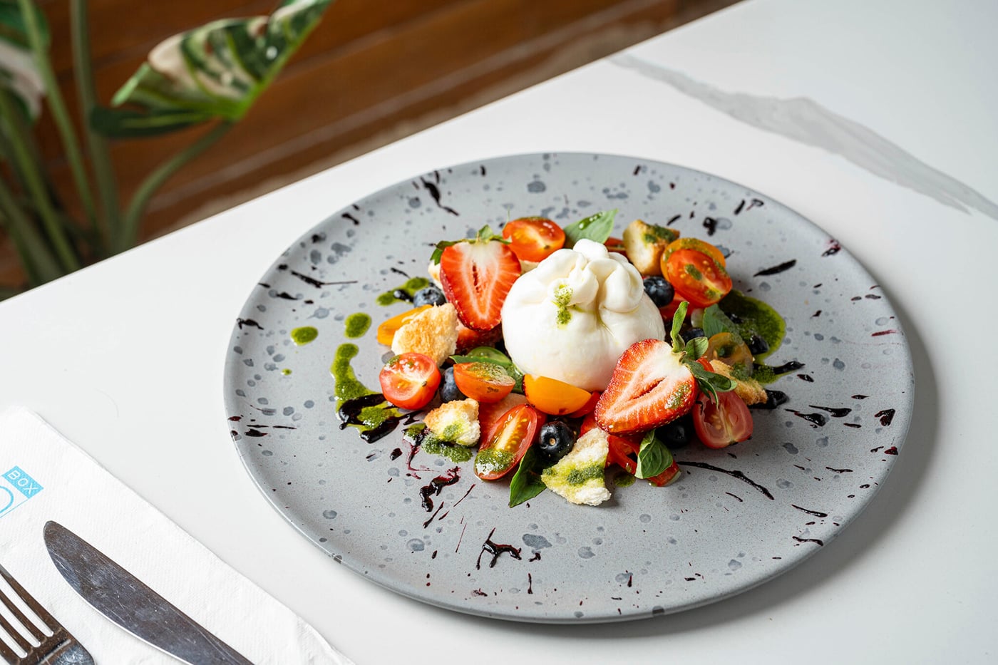 Sand Box Beachfront Bar & Eatery - PHUKET 101