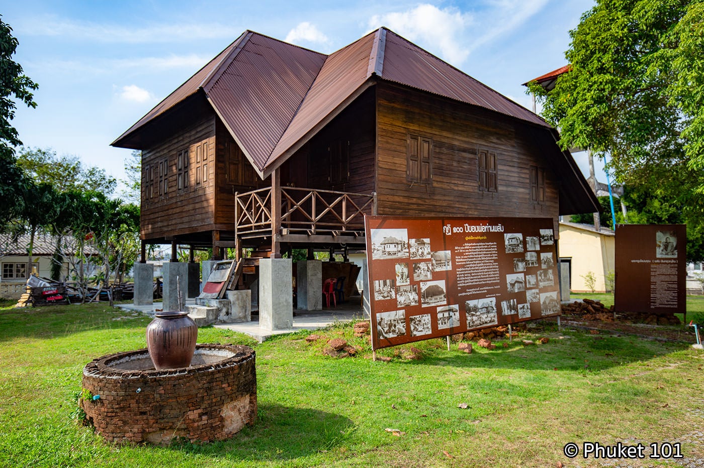 Wat Cherngtalay - PHUKET 101