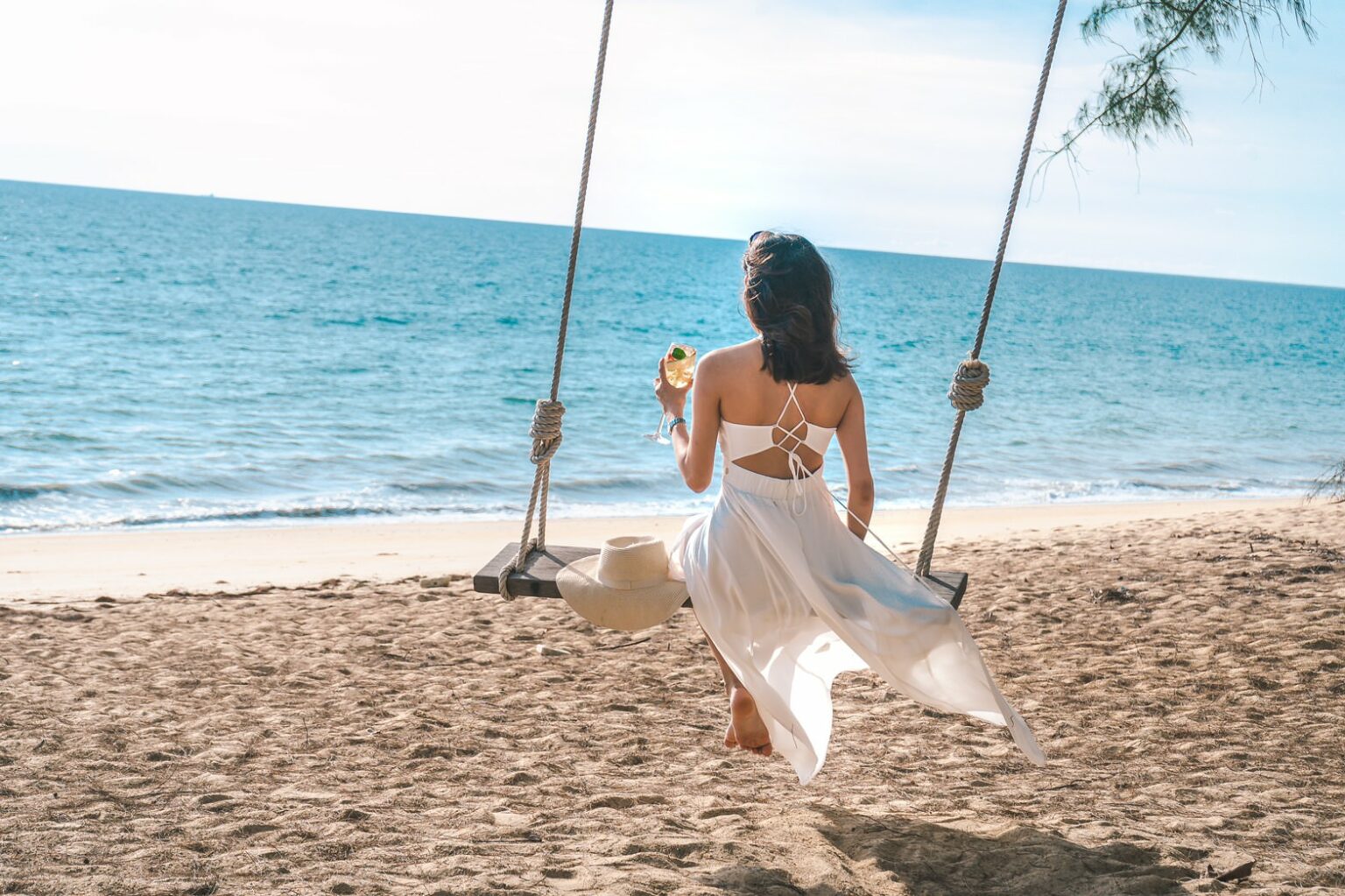 M Beach Club Phuket | JW Marriott Phuket Resort & Spa Beach Club