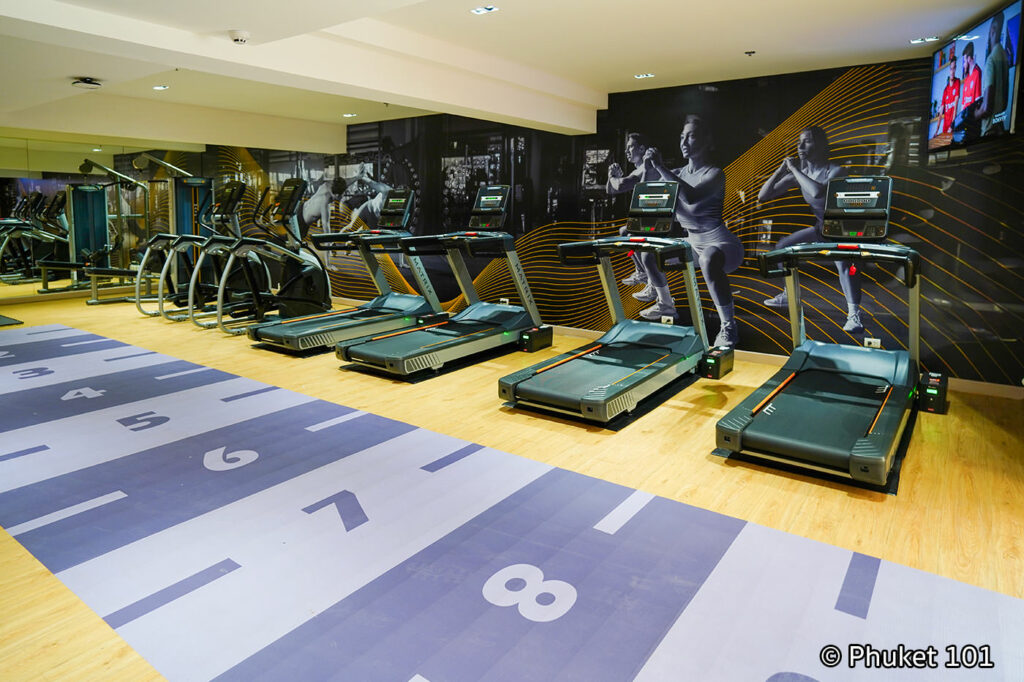 Courtyard Phuket, Patong Beach Resort - PHUKET 101