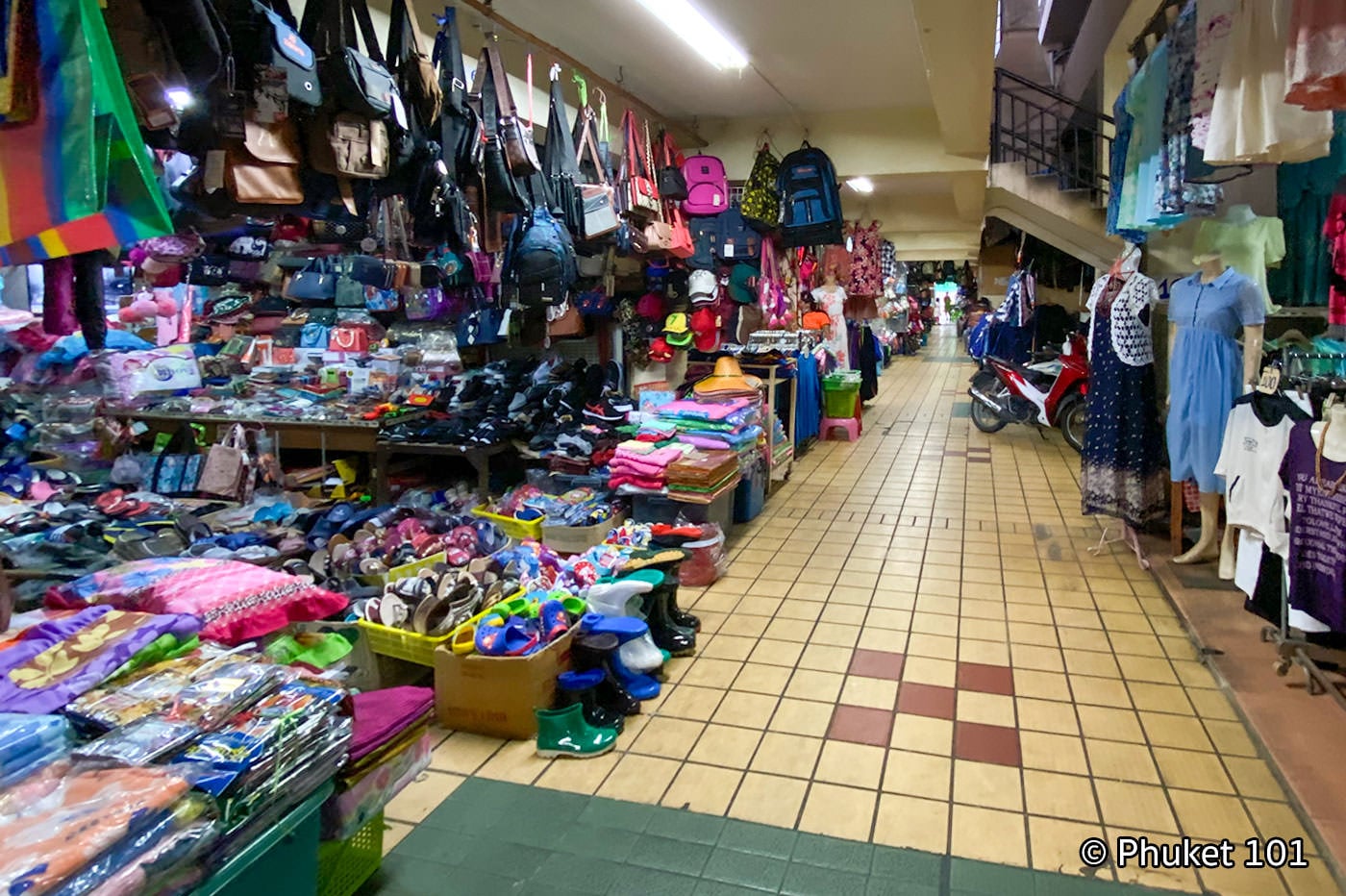 Ranong Main Market In Phuket Town - PHUKET 101