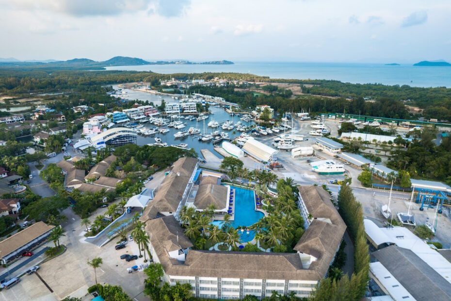 NH Boat Lagoon Phuket Resort - PHUKET 101