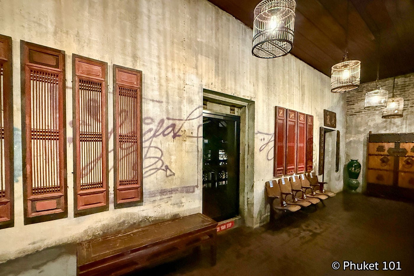 Hong Sieng Kong - PHUKET 101