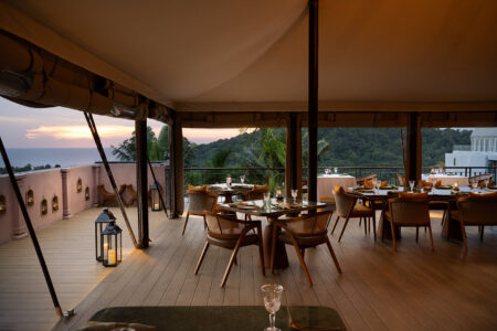 22 Romantic Restaurants In Phuket - Where To Dine With Your Loved One?