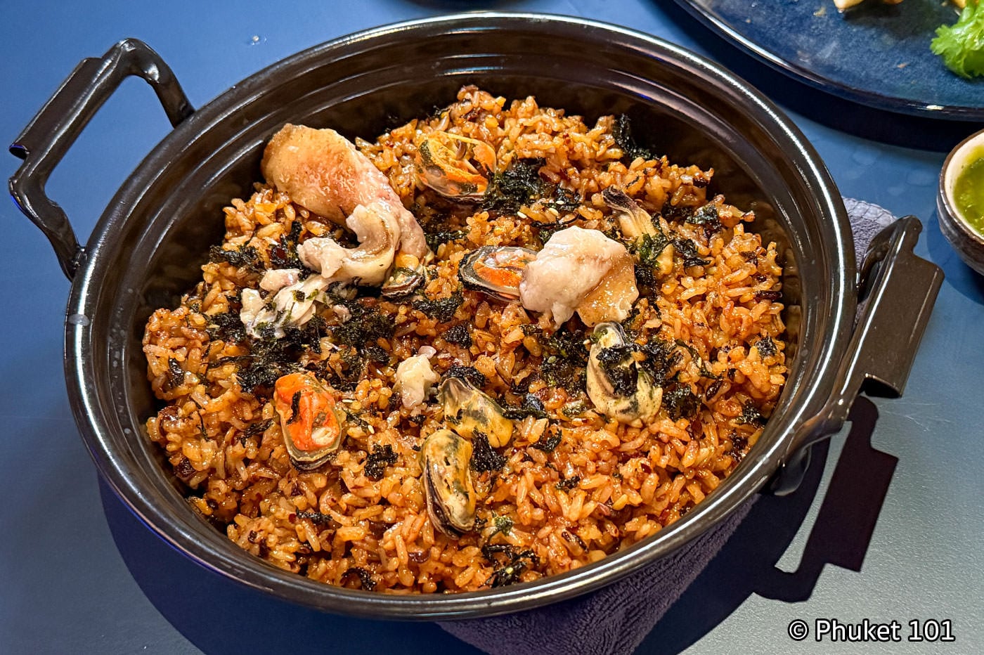 LAWOI' Restaurant - ละโวยจ - PHUKET 101