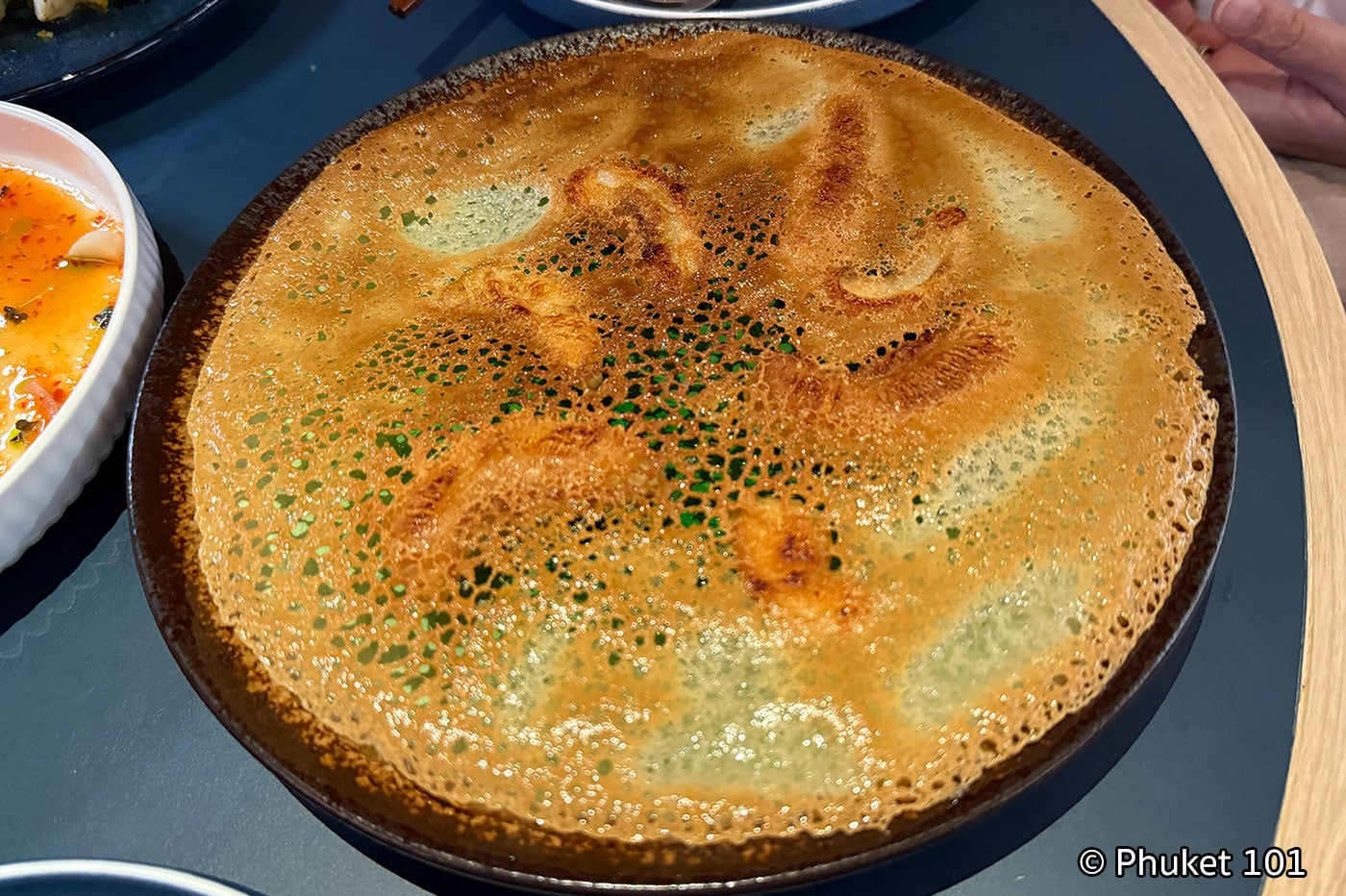 LAWOI' Restaurant - ละโวยจ - PHUKET 101