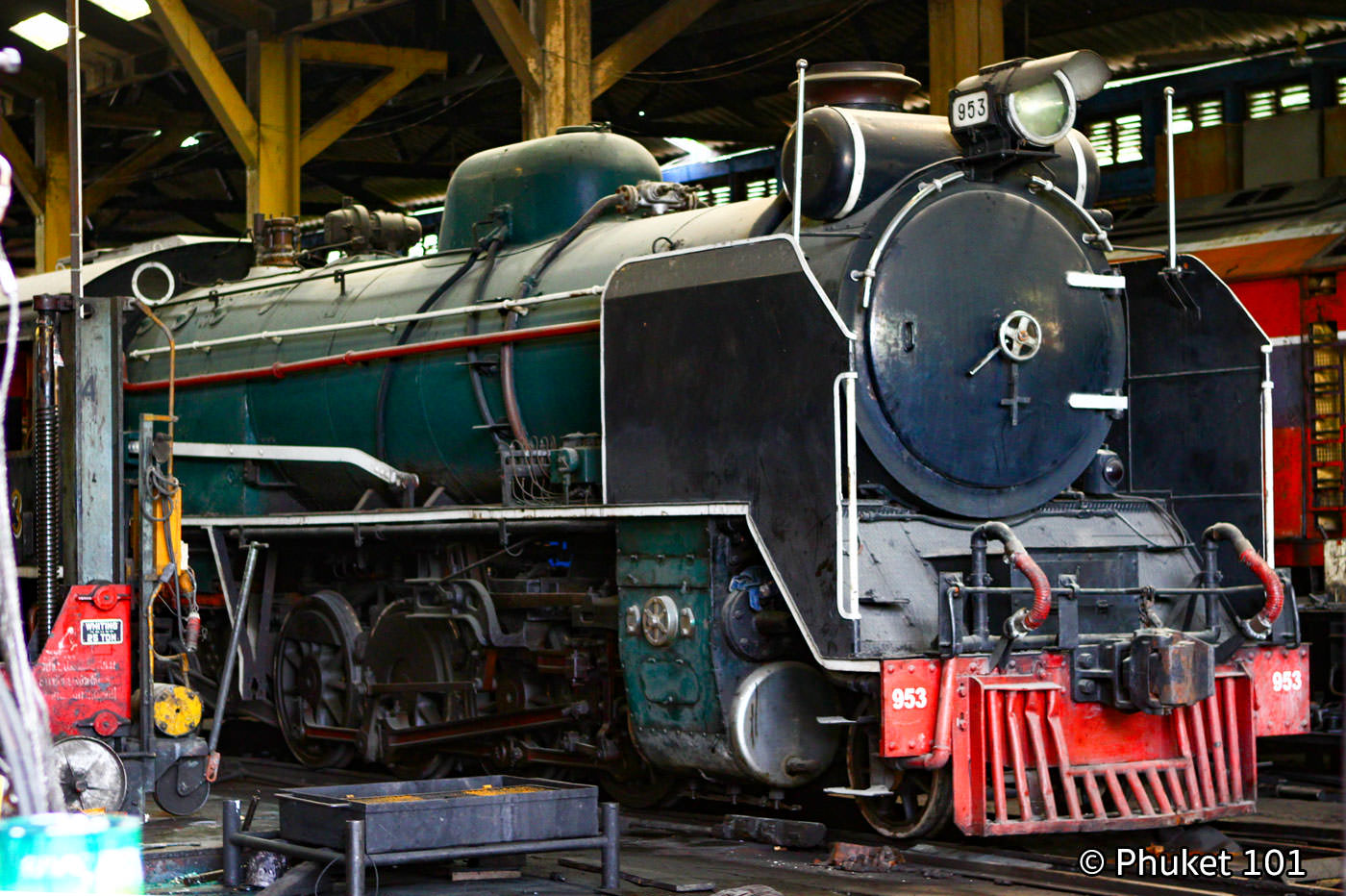 Thonburi Locomotive Garage - Hidden Steam Trains In Bangkok
