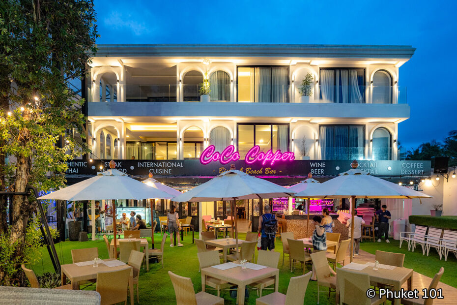 芭东海滩的 Coco Copper Bistro & Beach Bar