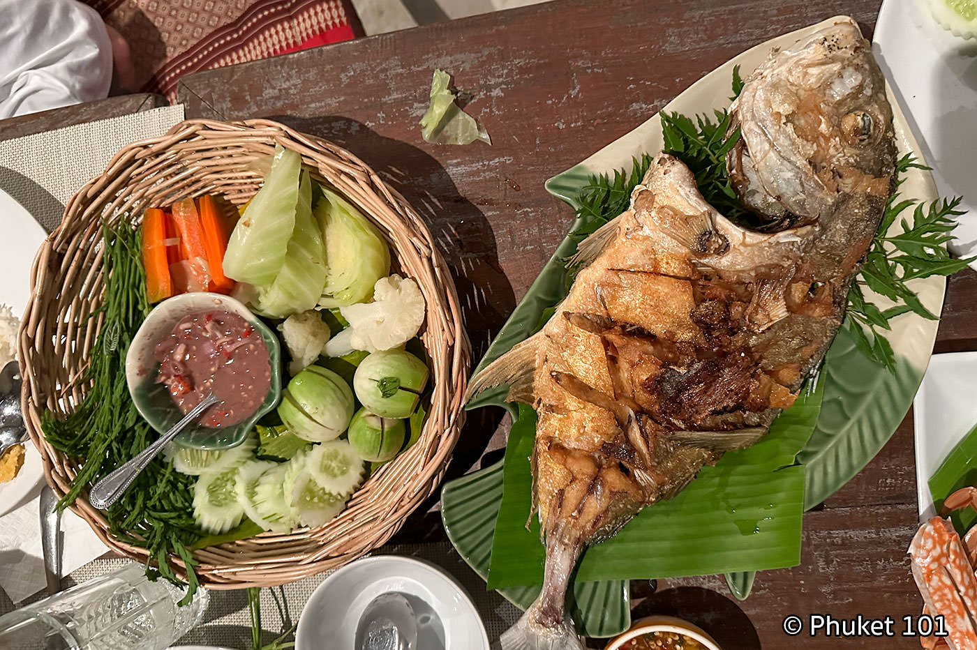 Pyramid Restaurant - PHUKET 101