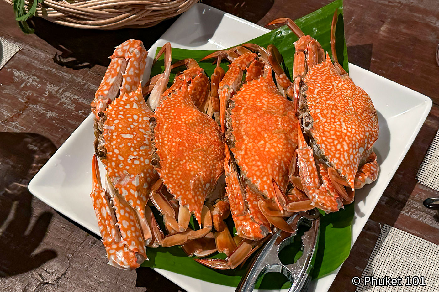 Pyramid Restaurant - PHUKET 101