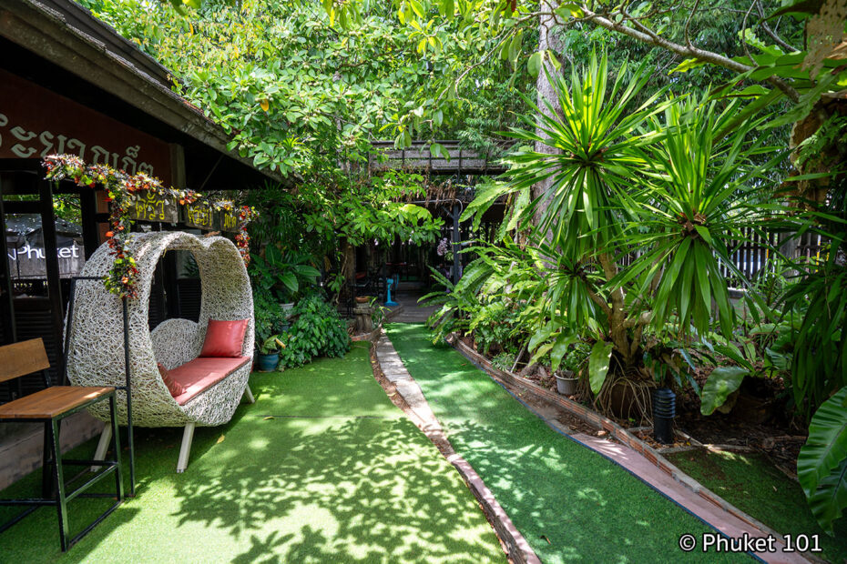 Krua Praya Phuket - PHUKET 101