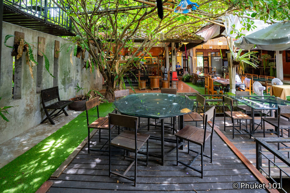 Krua Praya Phuket - PHUKET 101