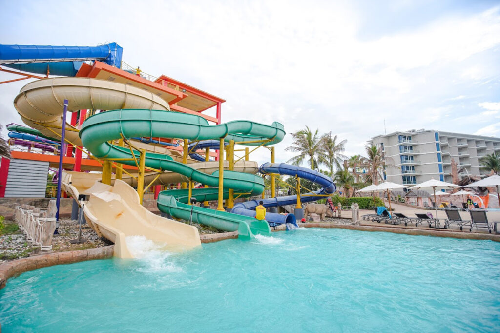 Splash Beach Resort - PHUKET 101