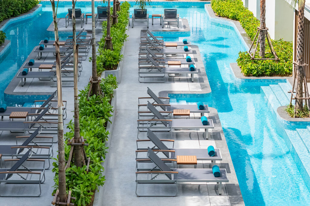 Kora Beach Resort - PHUKET 101