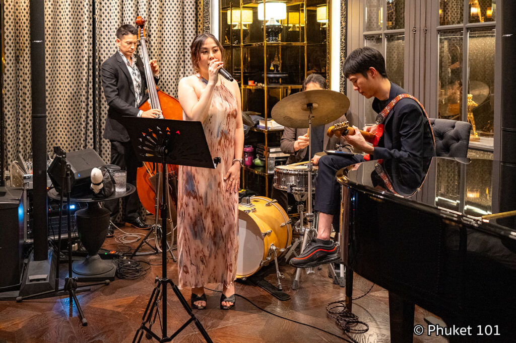 Firefly Bar At Sindhorn Kempinski Hotel - PHUKET 101