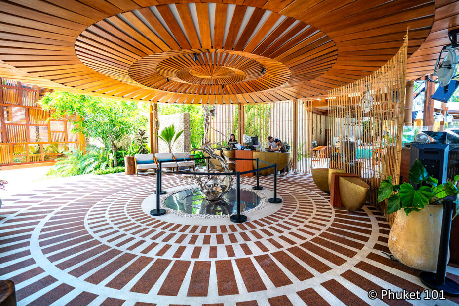 Barra Cuda Beach Club Phuket - Beach Club On The Beach In Patong