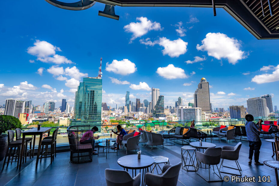 Tasana Nakorn Terrace - A Rooftop Restaurant At Iconsiam