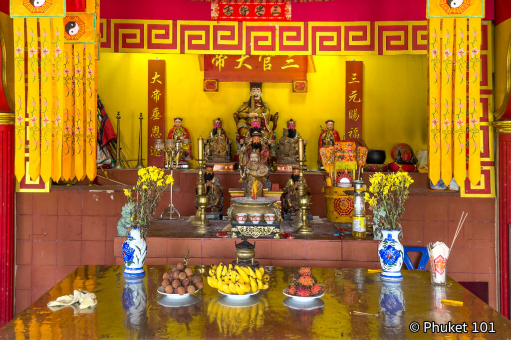 Sam Pai Kong Shrine - PHUKET 101