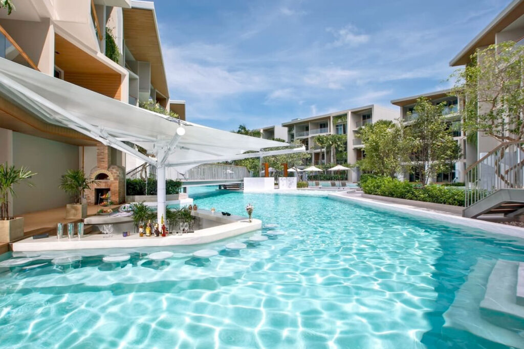 Wyndham Grand Nai Harn Beach | Hotel In Nai Harn Beach
