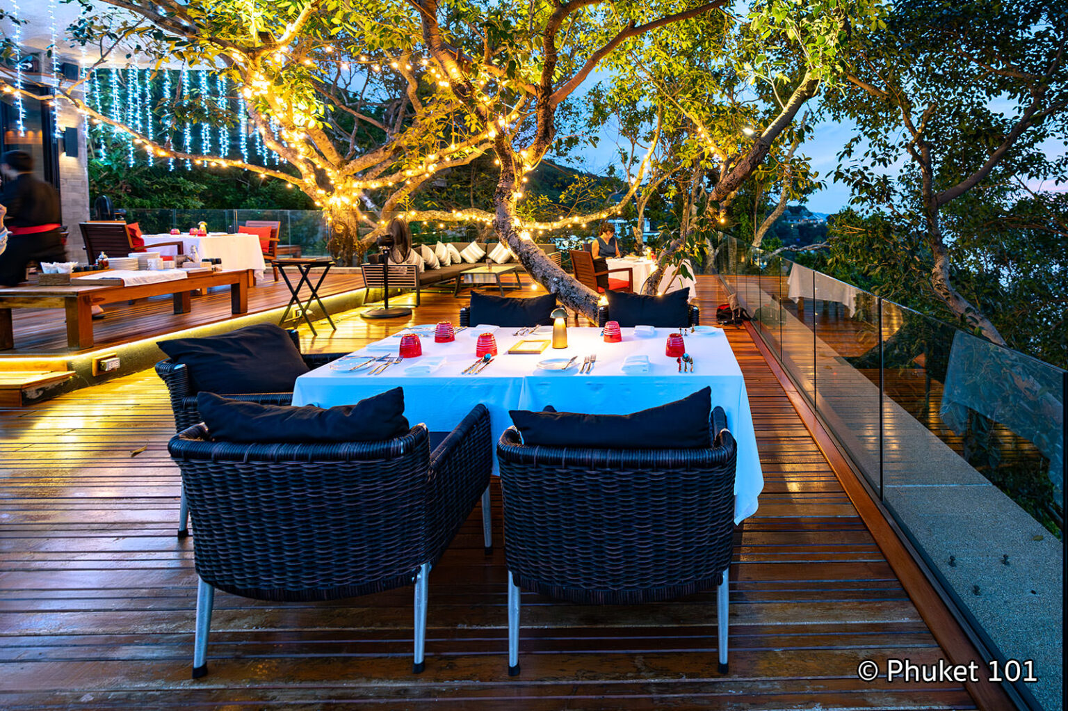 Talung Thai Restaurant At Paresa Resort | A Rooftop Restaurant With ...