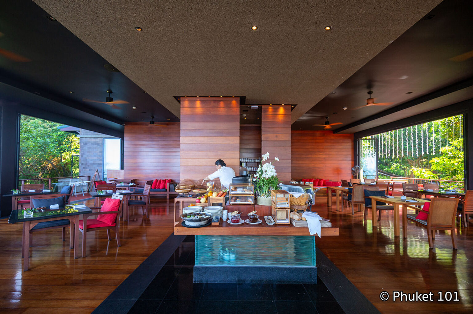 Talung Thai Restaurant At Paresa Resort - PHUKET 101