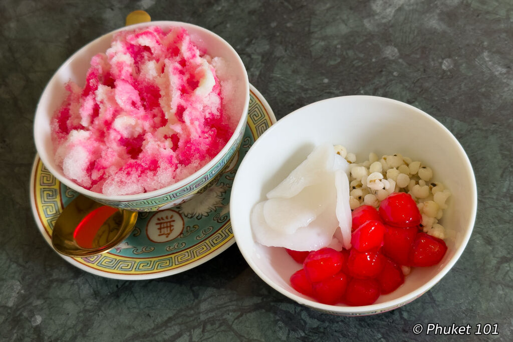 Tian Tian Phuket Dessert Cafe | Thai-Chinese Sweets In Old Town