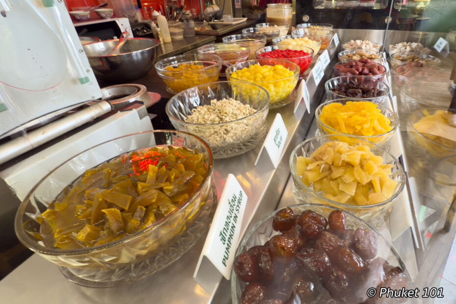 Tian Tian Phuket Dessert Cafe | Thai-Chinese Sweets In Old Town